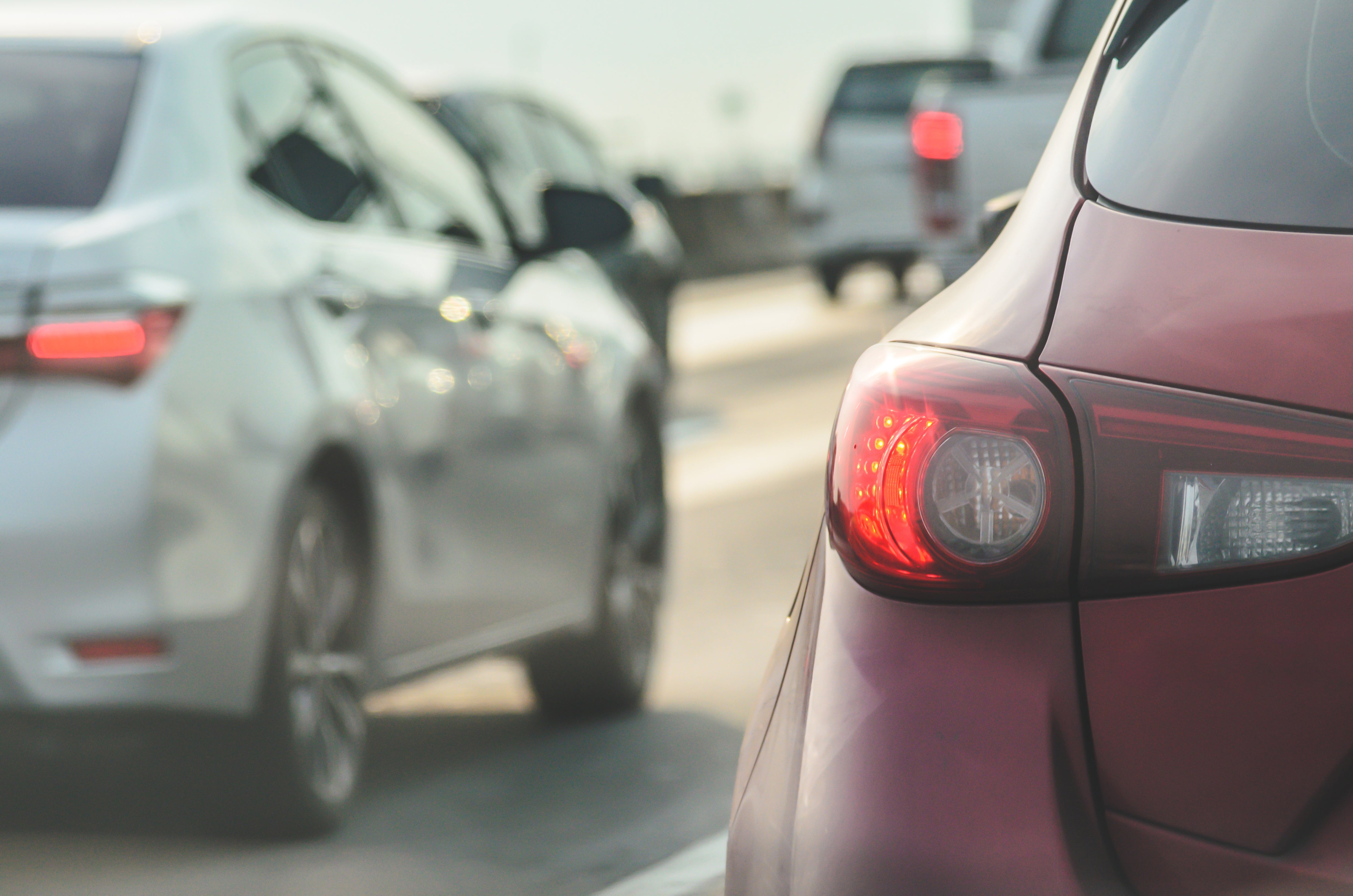 A guide to stopping distances and how to drive in adverse conditions