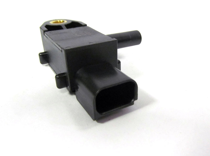 Lucas Exhaust Pressure Sensor - SEB7048 | Arnold Clark Autoparts