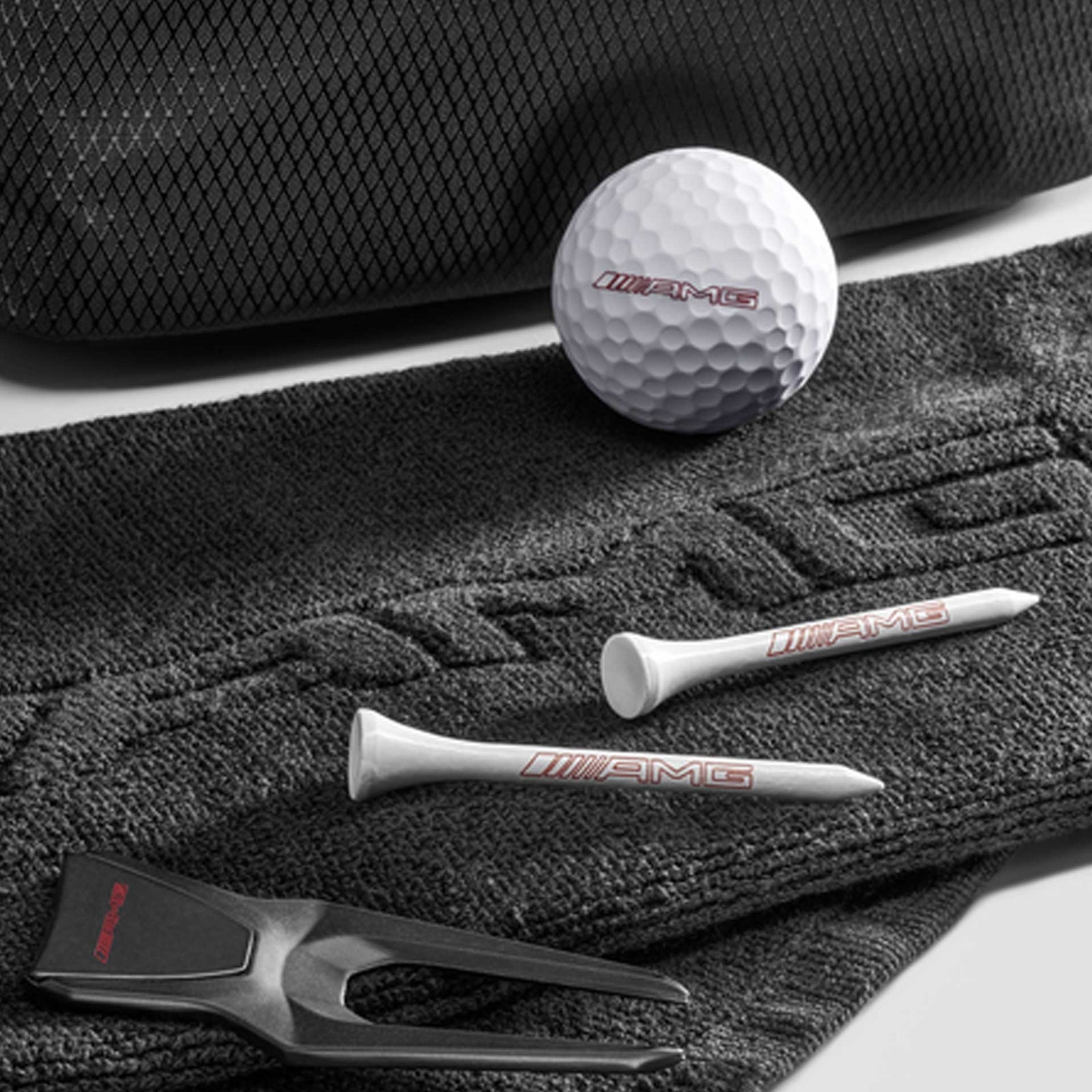 Mercedes-Amg Golf Gift Set 16 Pieces | Arnold Clark Autoparts
